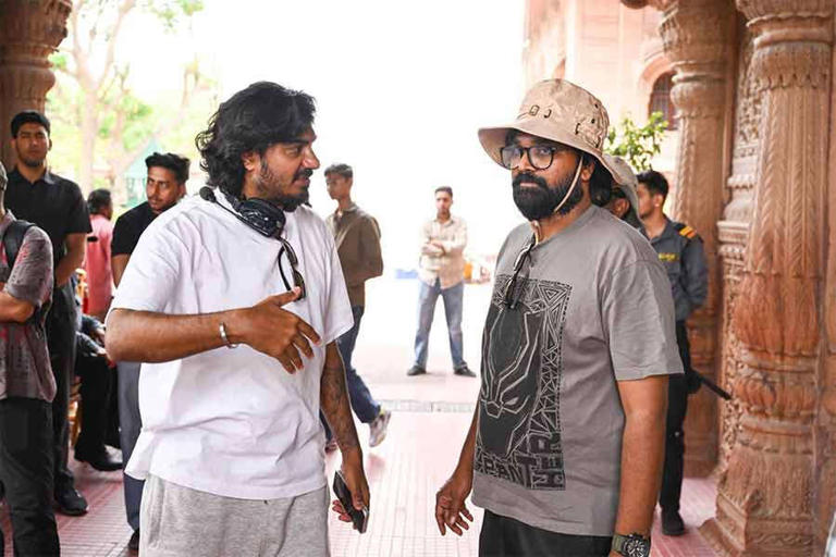 BTS stills: Naga Chaitanya and Meenakshi Chaudhary from the sets of ...