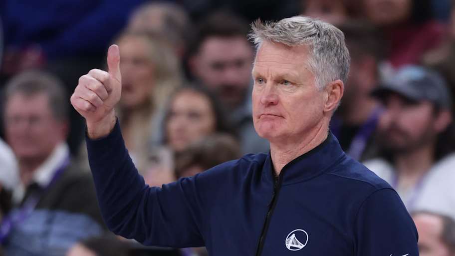 Warriors center rumors could hand young player NBA lifeline