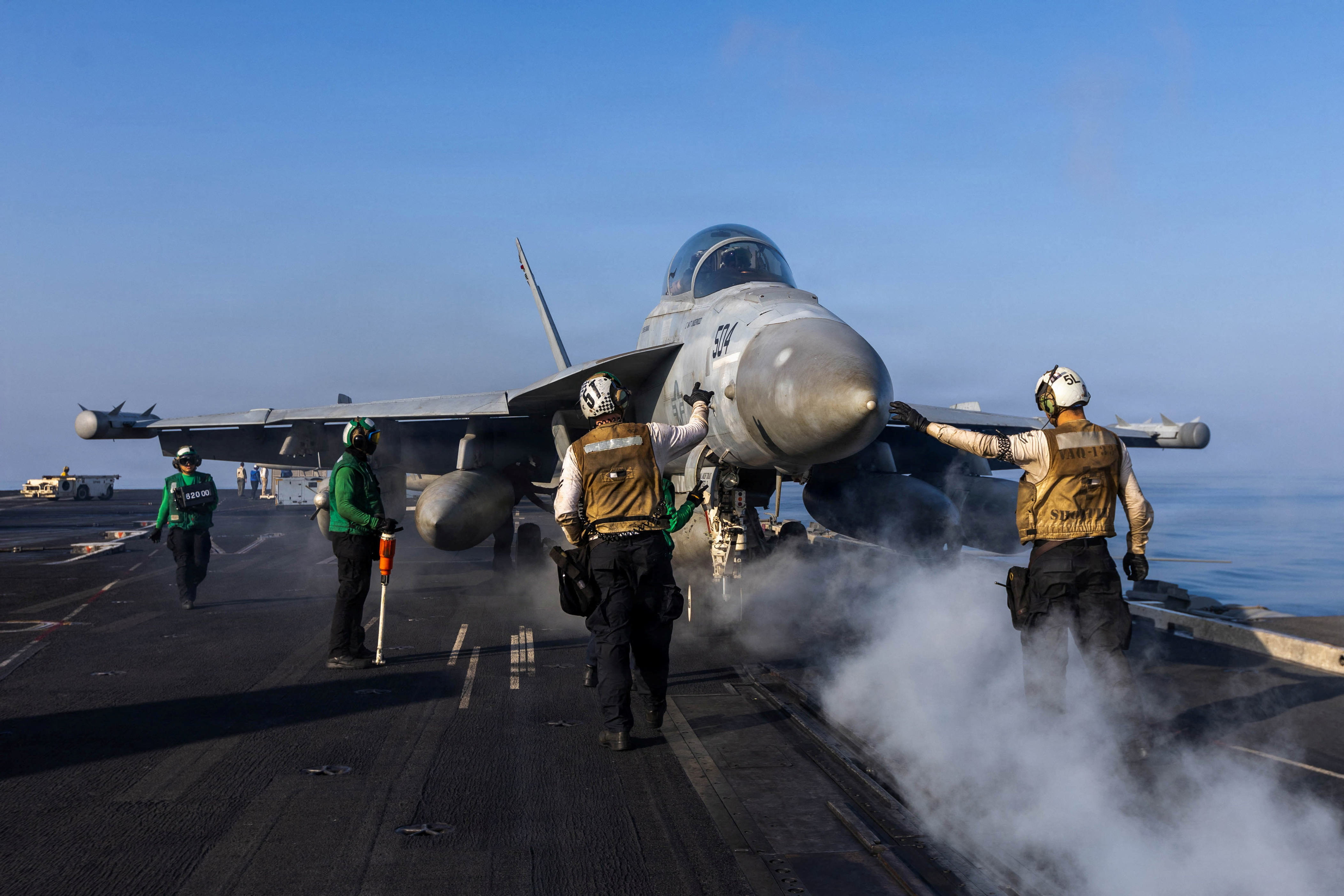 All four crewmembers safe after two US fighter jets collide mid-air at ...