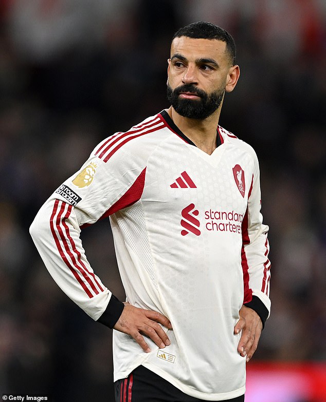 Wayne Rooney tells Arne Slot to ban 'selfish' Mohamed Salah from his ...