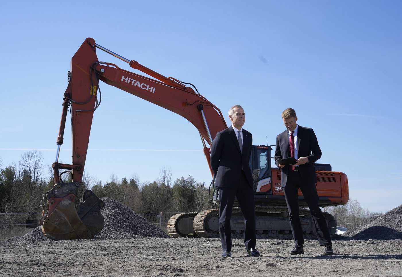 Ottawa still pledging to double construction pace despite home building ...