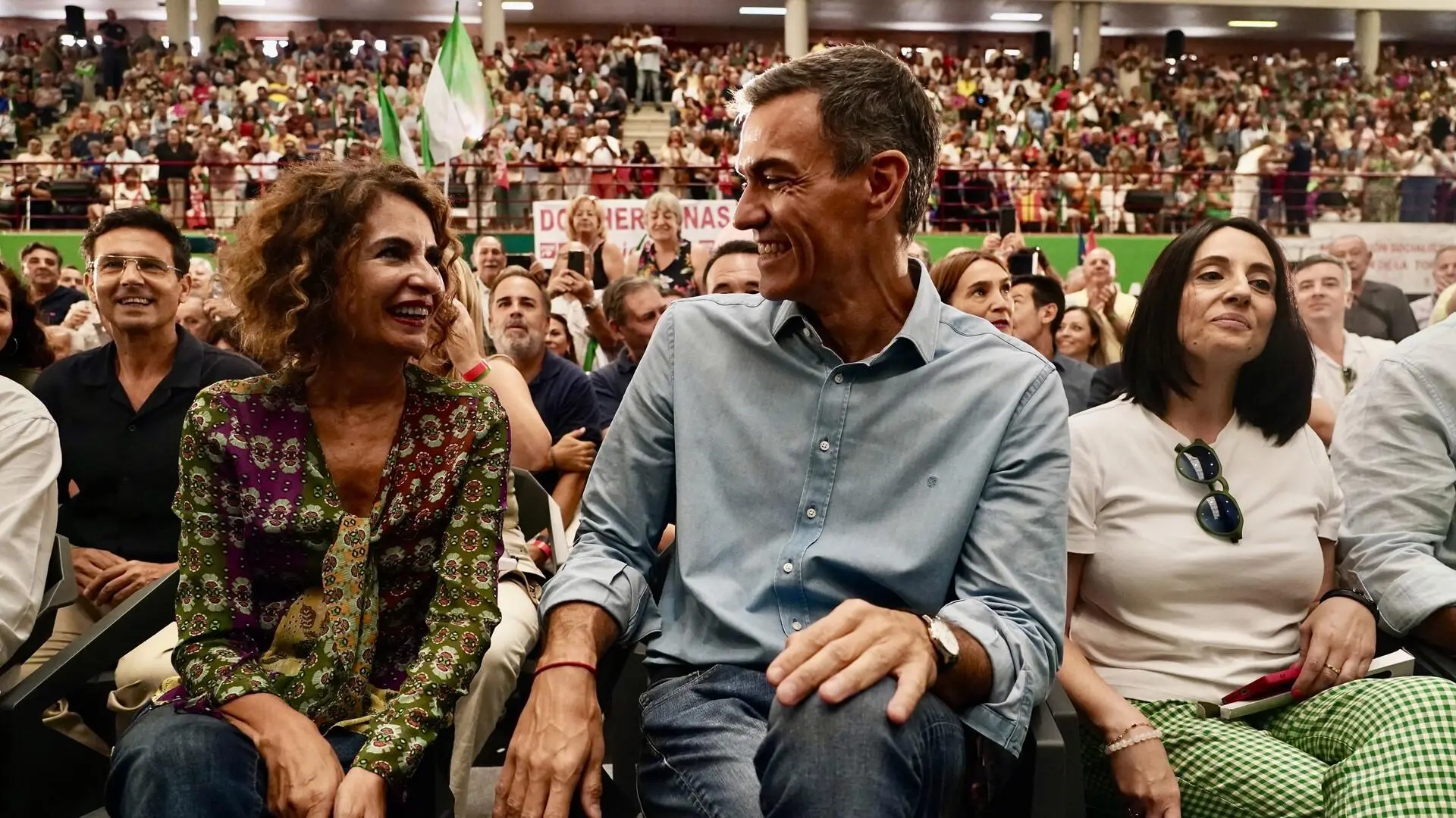 El batacazo de Montero en Andalucía deja a Sánchez tocado en la recta ...