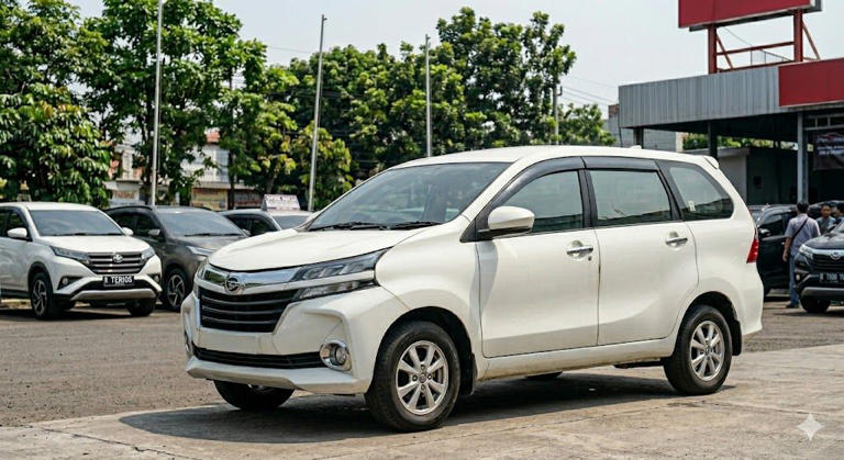 Daftar harga mobil bekas Daihatsu Xenia 2020, 1.3 X A/T tinggal segini