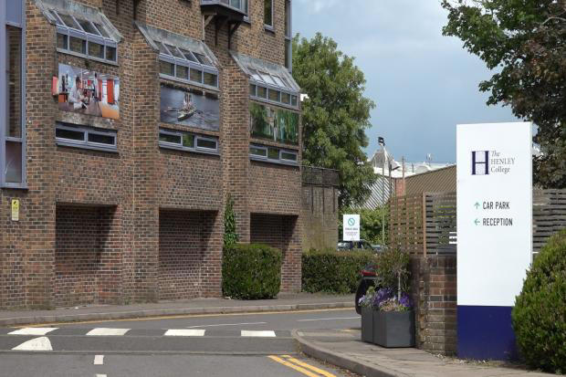 Fresh call for wider meningitis B vaccination after student's death