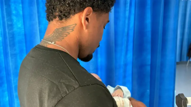 Filho do músico Cire esteve internado devido a bactéria. "Medo, lágrimas"