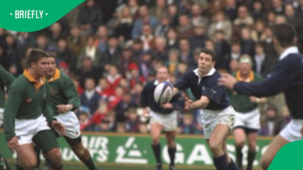Scotland rugby legend Scott Hastings dies aged 61 after cancer battle