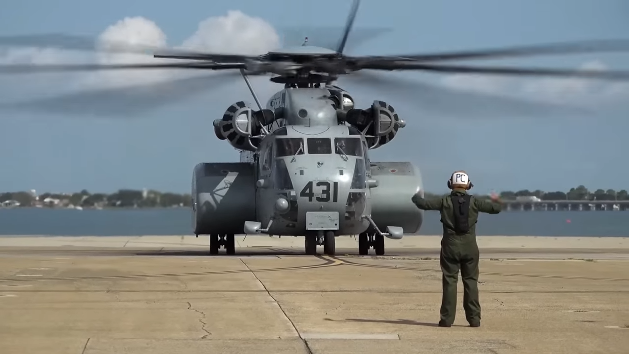 Watch the giant helicopter the US Navy uses for mine hunting