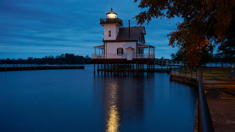 North Carolina's timeless waterfront town is a scenic gem with a ...