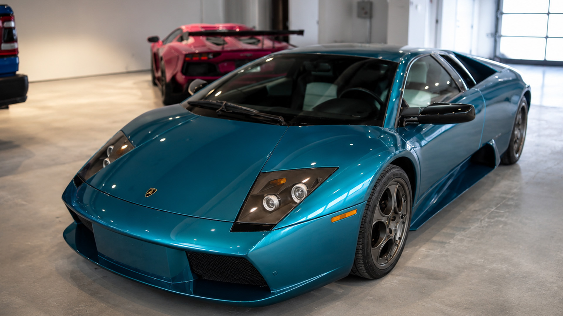 TheStradmans Gated Manual Murcielago Dream Garage