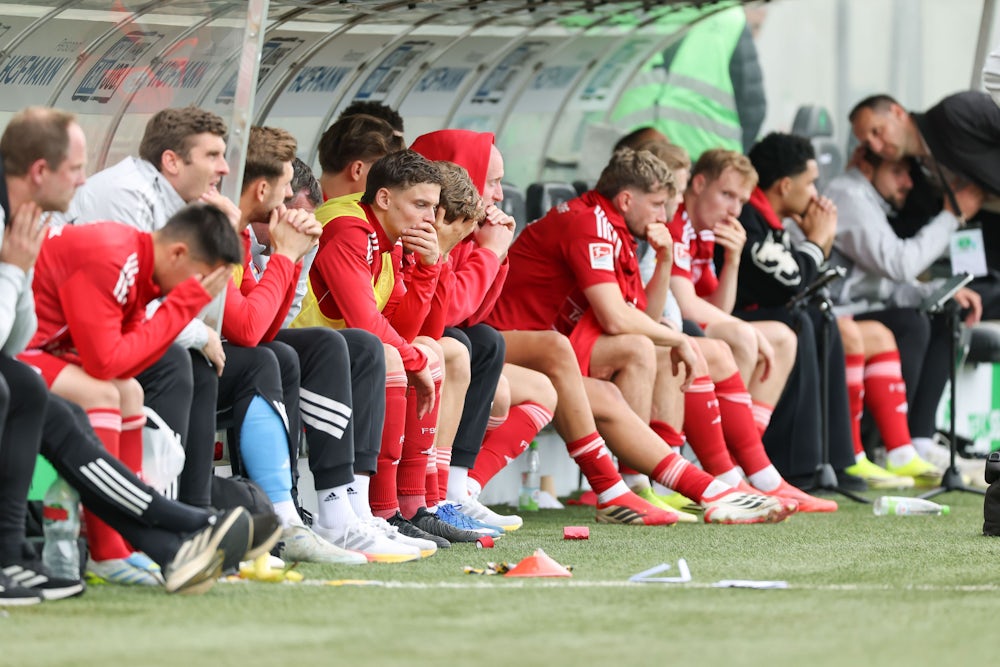 Düsseldorfs Abstieg in die dritte Liga: Tränen und die Angst vor der ...