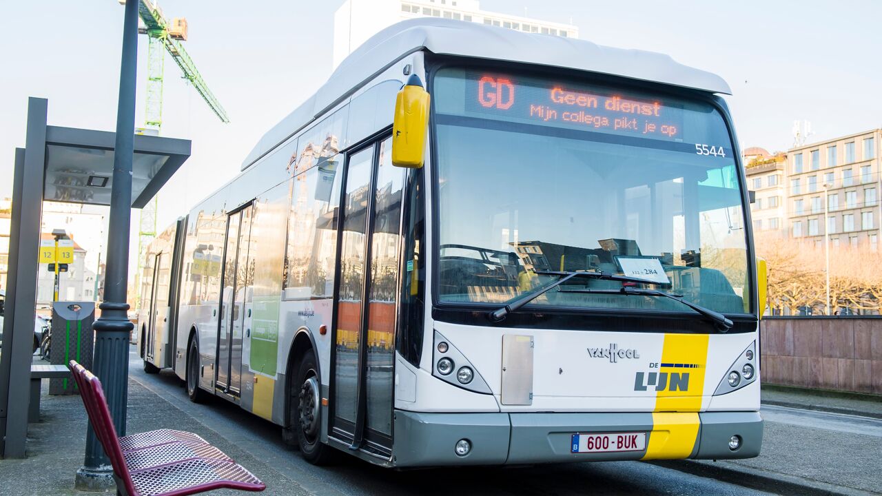 4 op de 10 ritten van De Lijn zijn lege bussen zonder passagiers