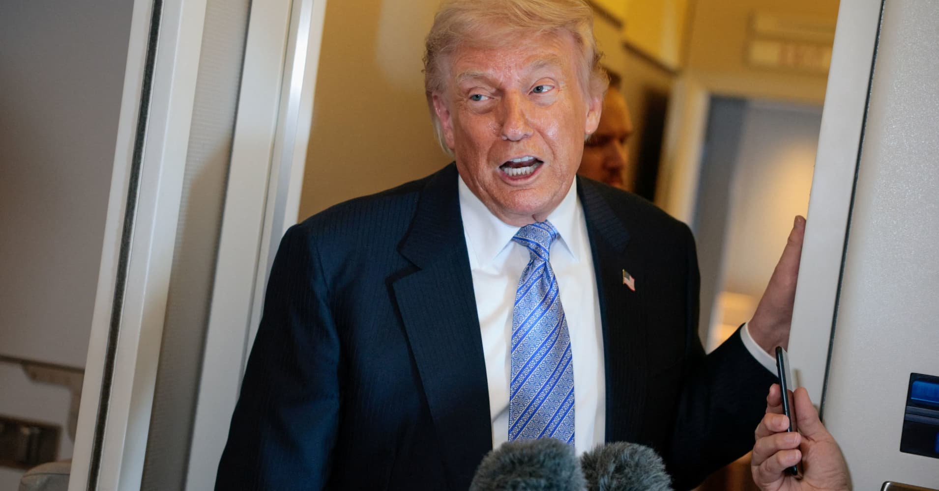 Trump says he should've asked for 'more' of Intel when negotiating ...