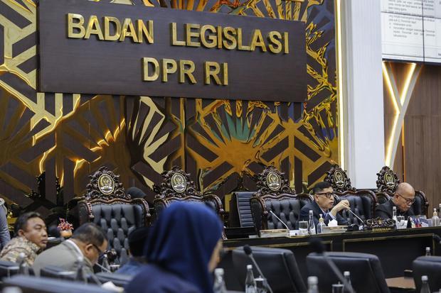 DPR soroti perhitungan kerugian negara dalam kasus dugaan korupsi ...