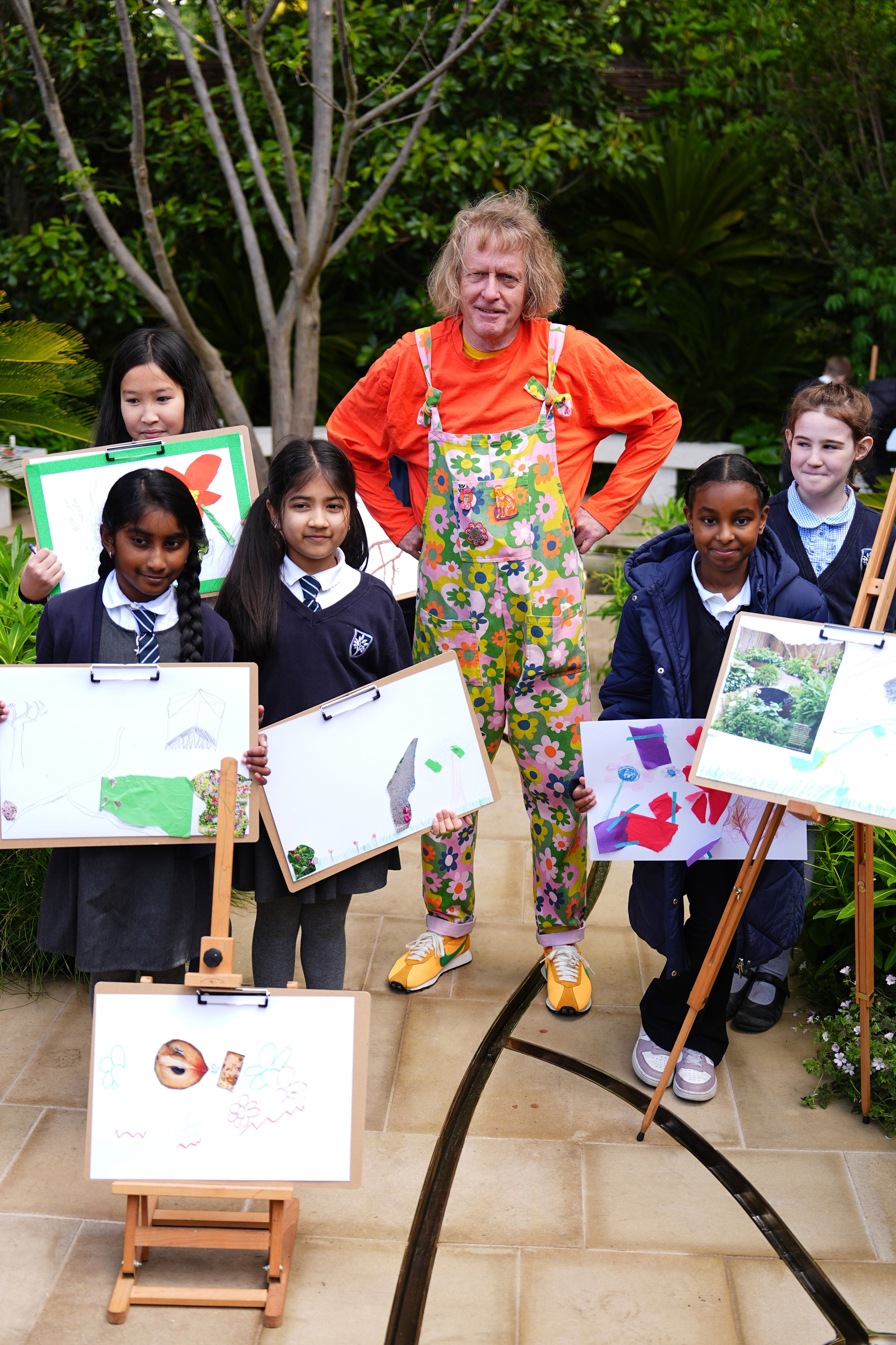 Stars show off their gnomes as Chelsea Flower Show gets under way
