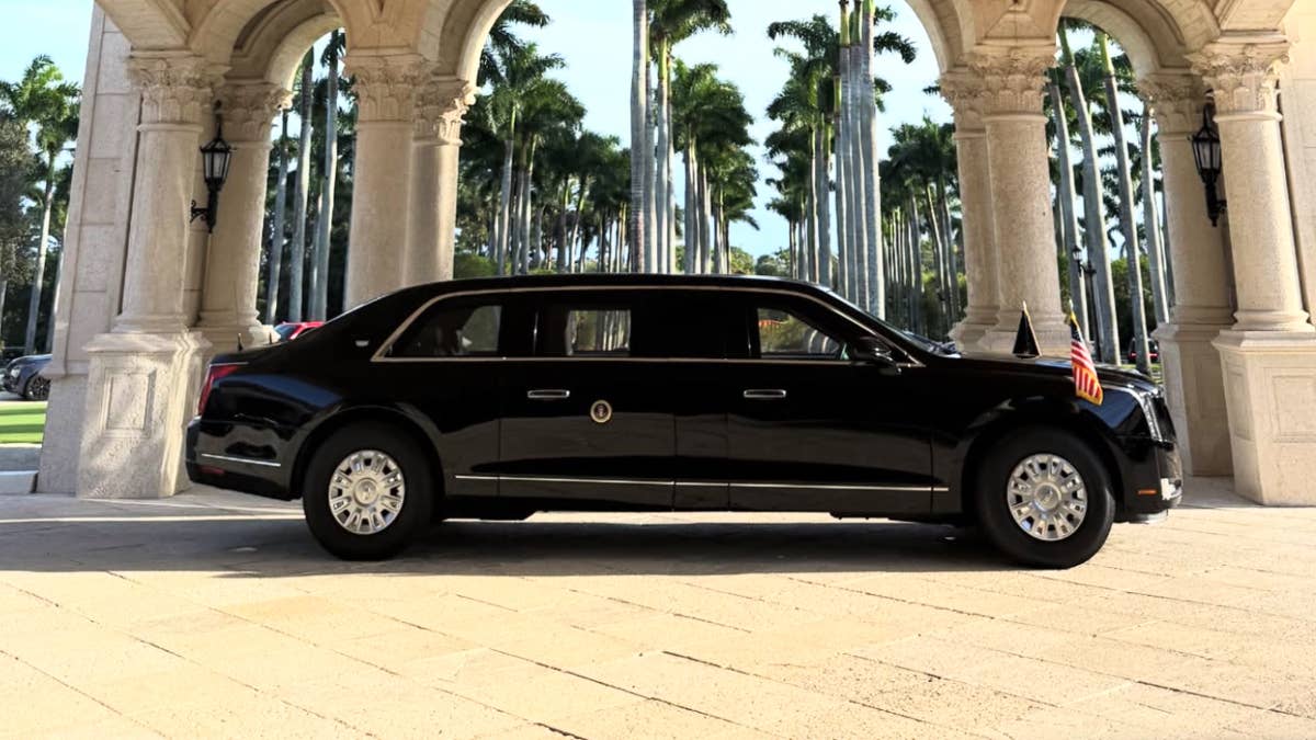 Graduates greet Trump motorcade with middle fingers on way to golf club