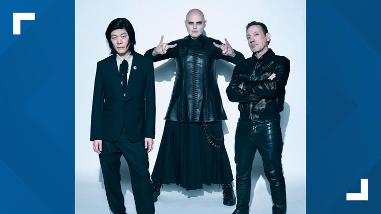 Grammy award-winning rock band Smashing Pumpkins performing at ...