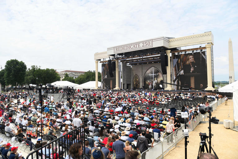 Rededicate 250 prayer event held on National Mall. See photos, video