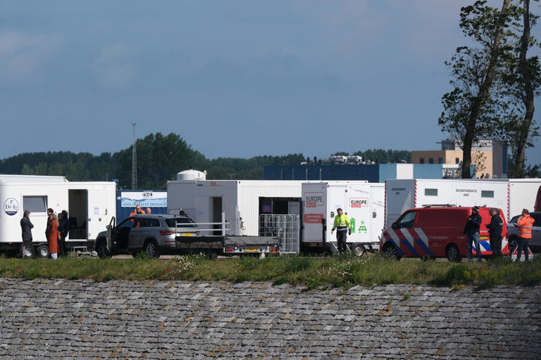 Hantavirus-stricken cruise ship docks in the Netherlands for disinfection