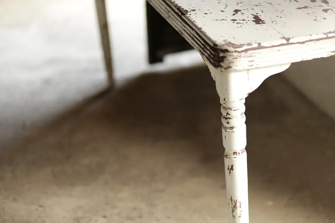 13 home features that quietly reveal the homeowner has questionable taste