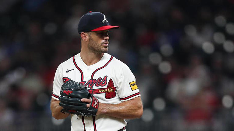 Braves signal loss of faith in reliever Tyler Kinley