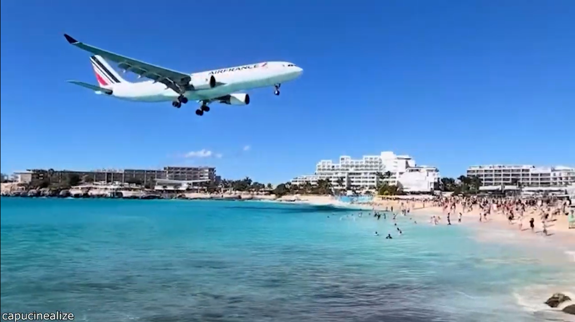 The most cinematic landing