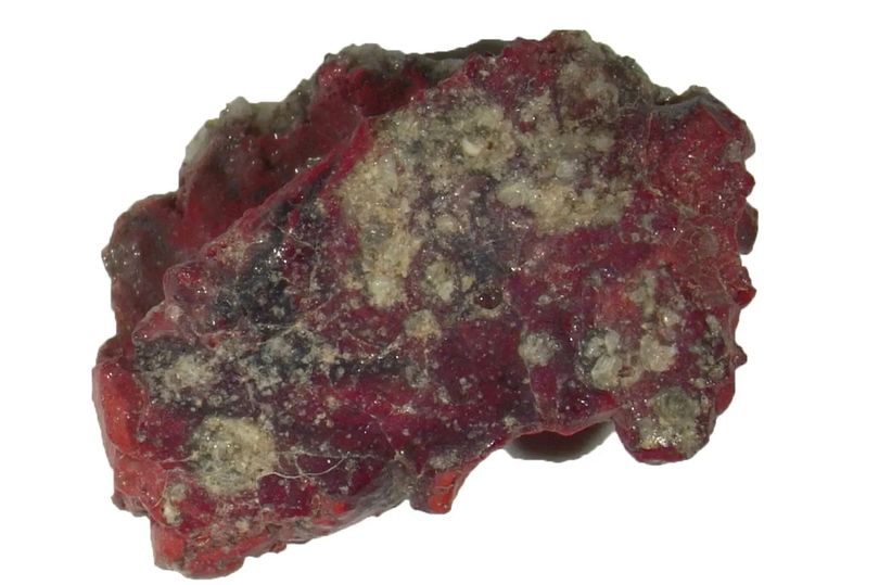 Nuclear bomb 'crystal' found in world first as 'ox blood' rock baffles ...