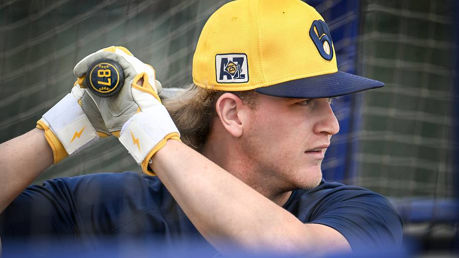 Brewers competition heating up between two top prospects