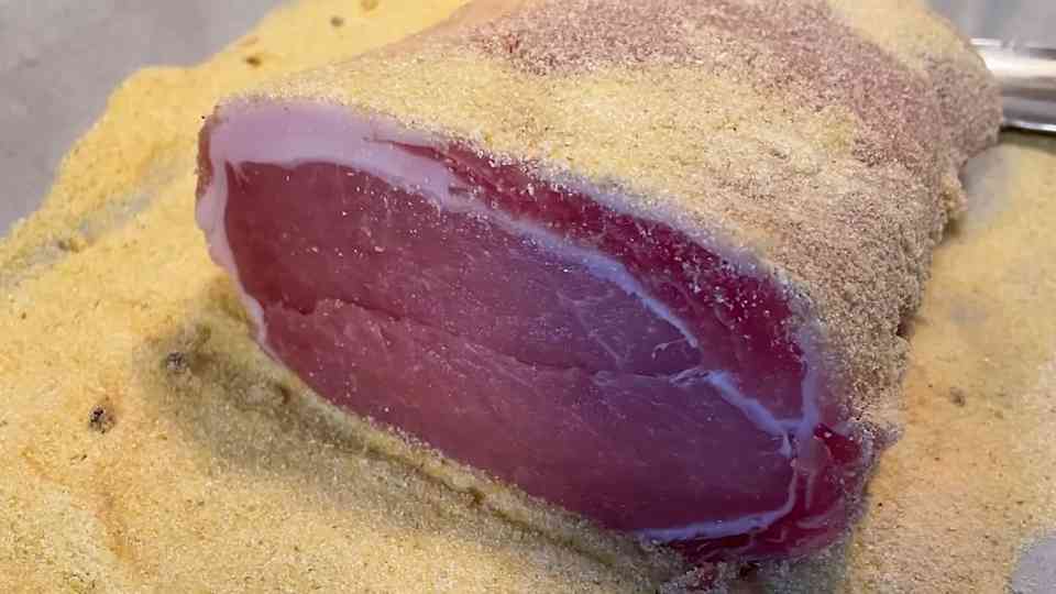 This is how much bacon was eaten on the American frontier