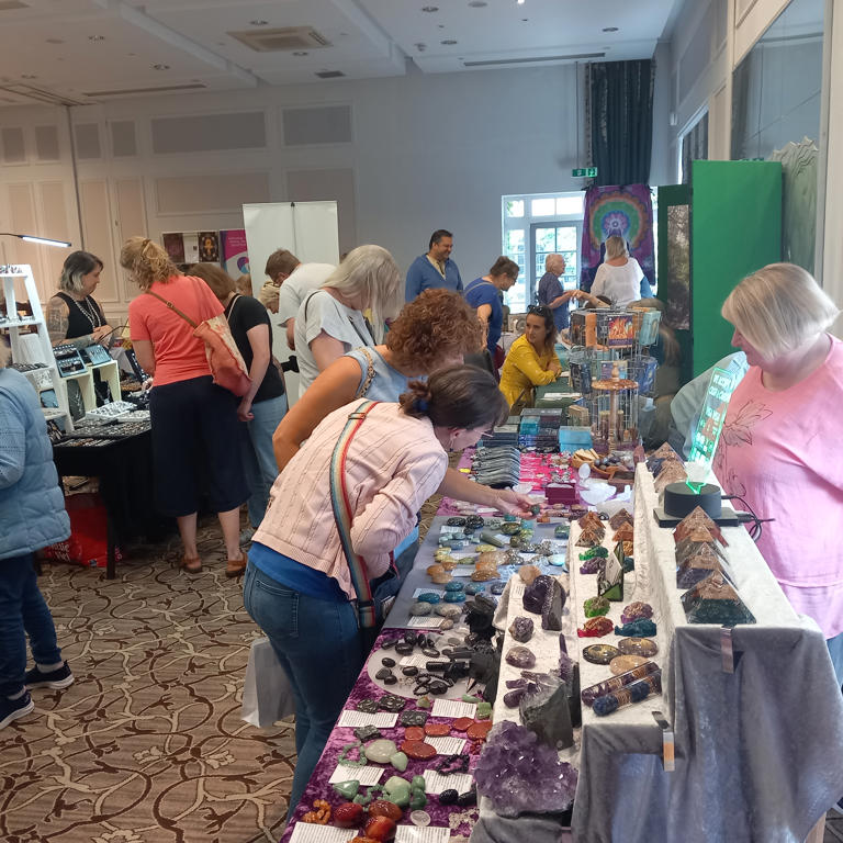 Thame’s psychic & wellbeing fair returns to the Spread Eagle Hotel