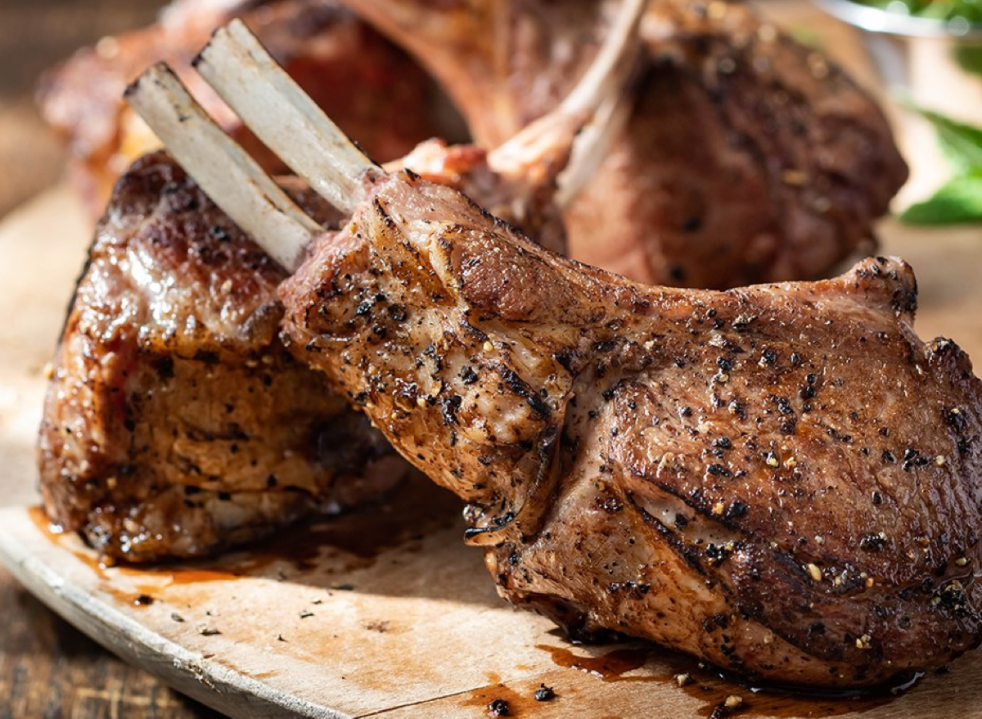 4 chain restaurants with the best lamb chops, according to chefs