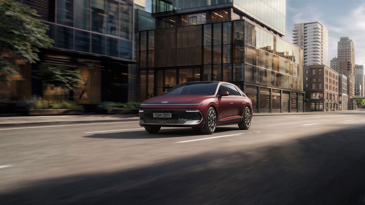 The new 2027 Hyundai Grandeur knows what you're thinking with its next ...