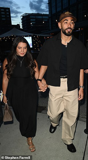 Man United stars and their WAGs head for a night out - but with one big ...