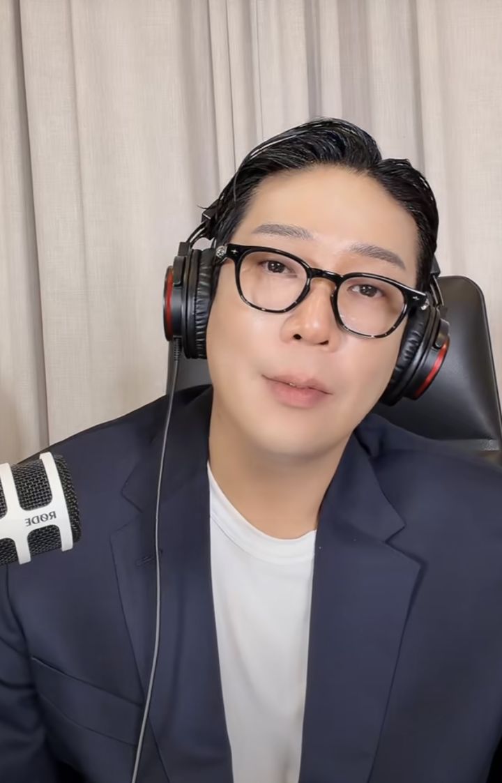 MC몽, '8천만원 생니 발치설' 억울 "이미 군 면제"