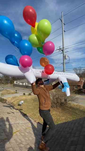DIY balloon airplane experiment that went wrong immediately