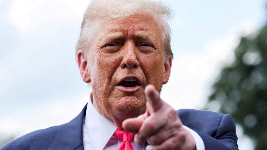 The trick that fooled Trump with one red card