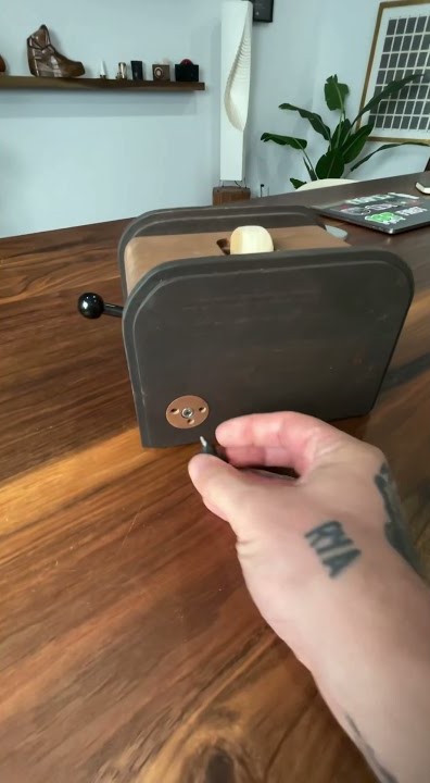 This toaster is a puzzle?