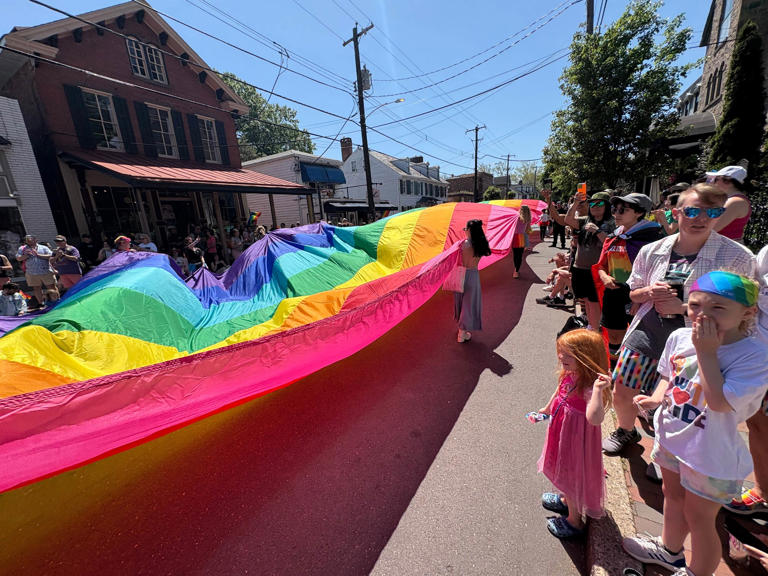 In full color: Parade beams with pride in New Hope-Lambertville