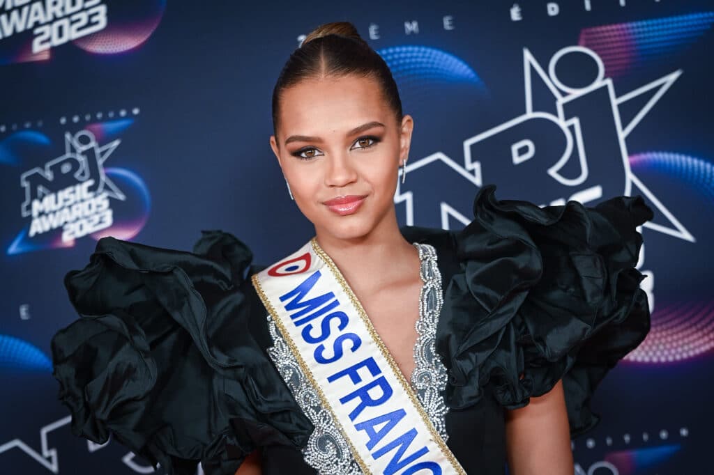 Miss Monde 2026 : Indira Ampiot représentera la France le 5 septembre ...