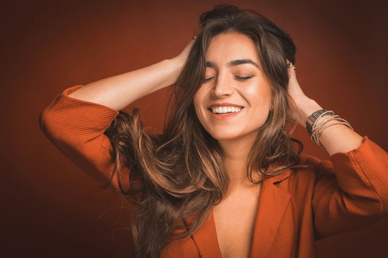 10 double standards attractive people often benefit from