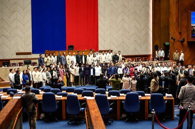 1Tahanan Rep. Oducado, Pinoy Workers Rep. Legazpi resign from House