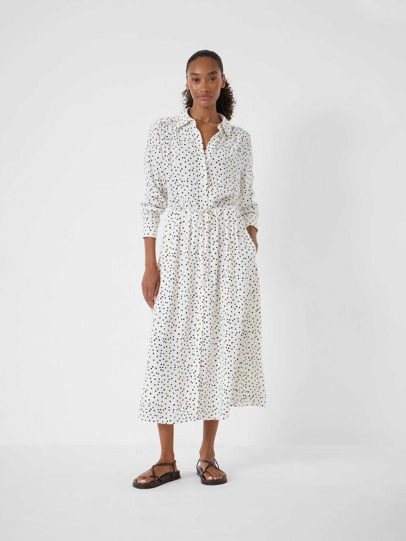 Dame Mary Berry matches Princess of Wales’ sell-out polka dot dress ...