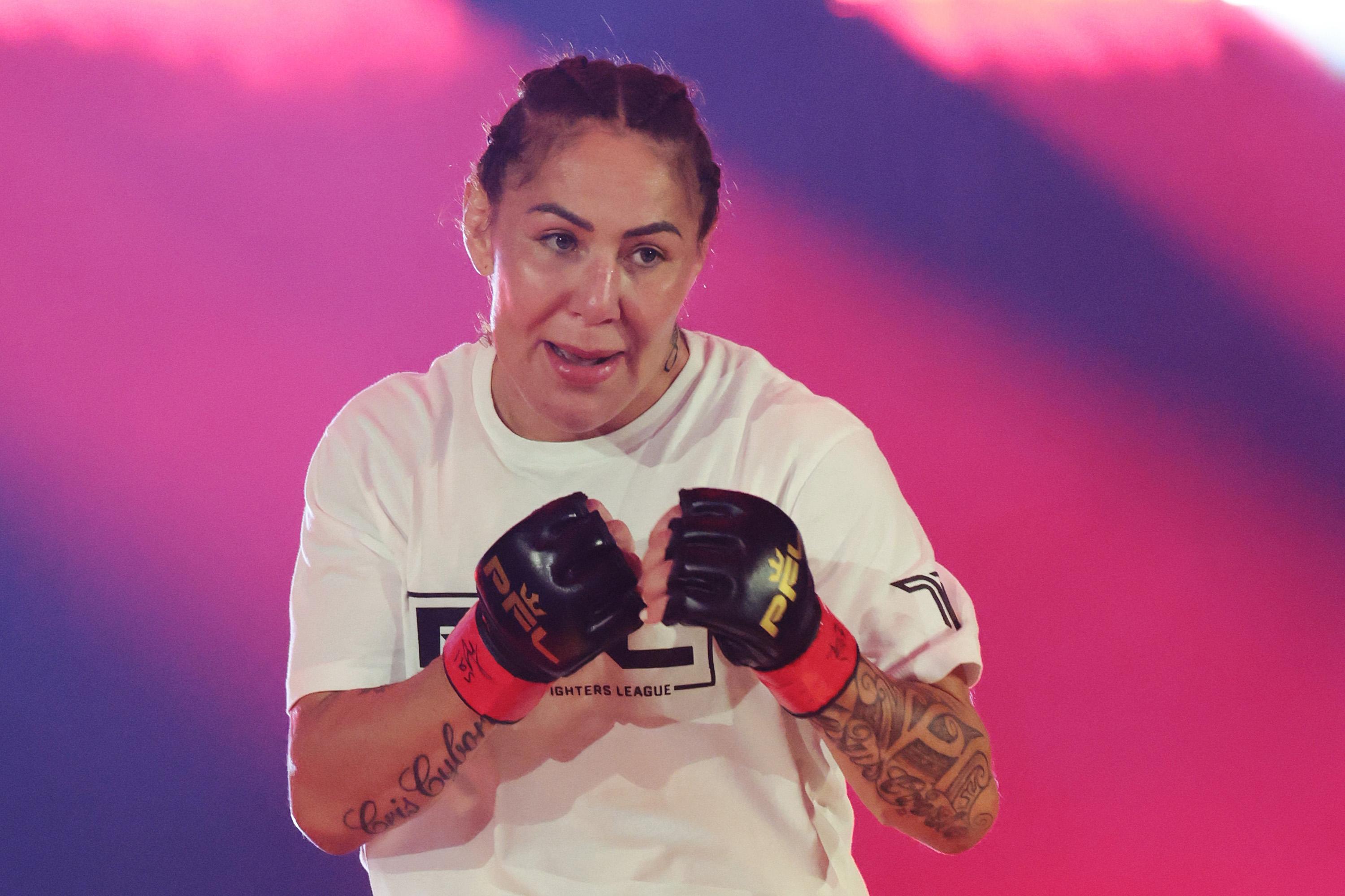 Cris Cyborg calls for Ronda Rousey and Gina Carano in one night: 'Let's ...