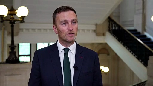 Vickers: 'PM worried about holding keys to No. 10'