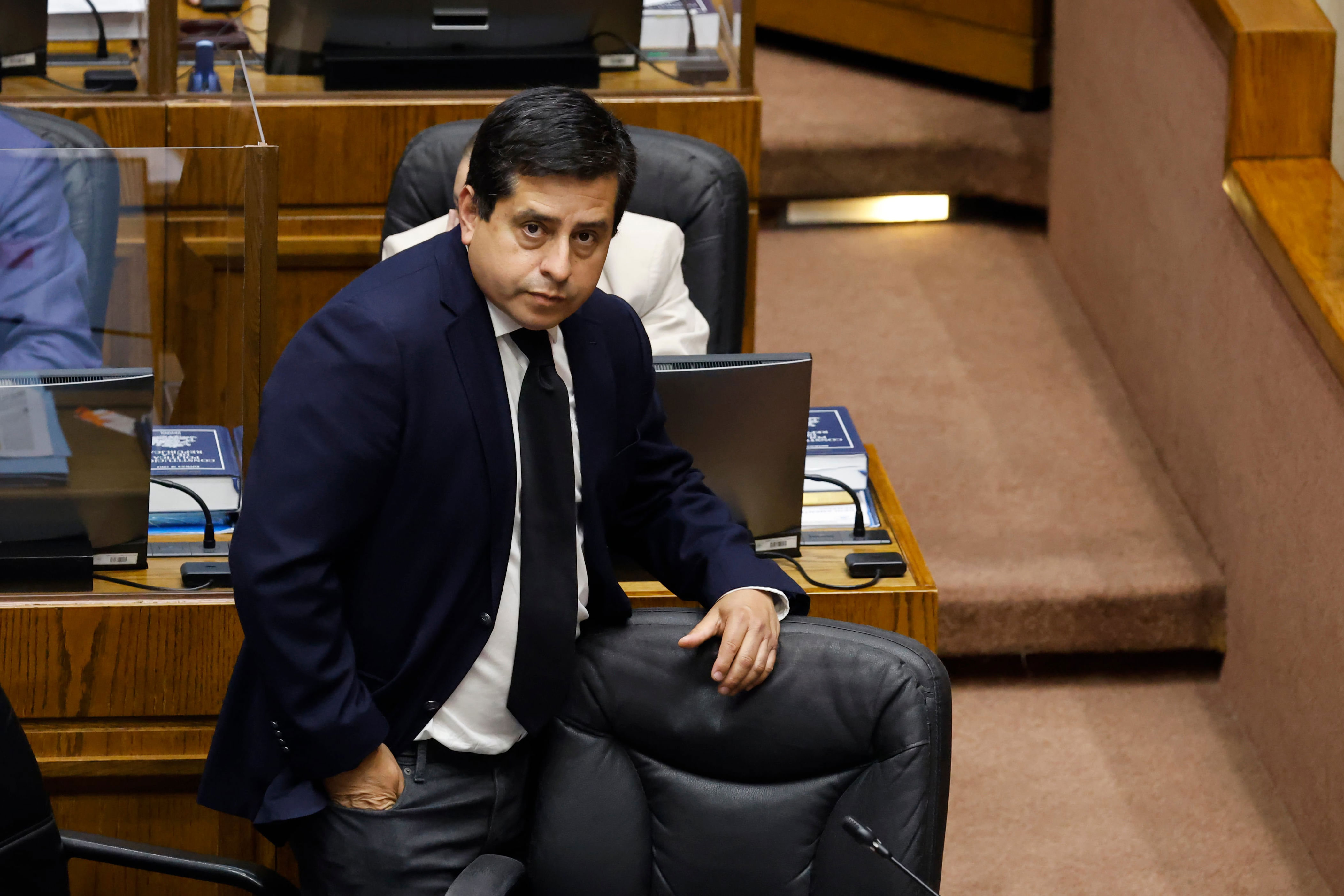 Senador Araya (PPD) critica a la oposición y se abre a apoyar ...