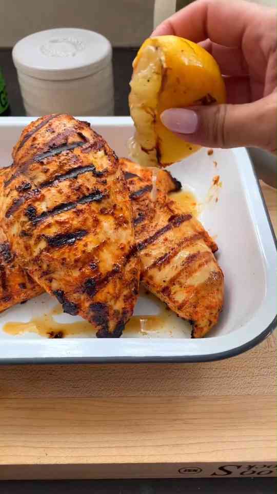 Perfectly juicy grilled Mediterranean chicken