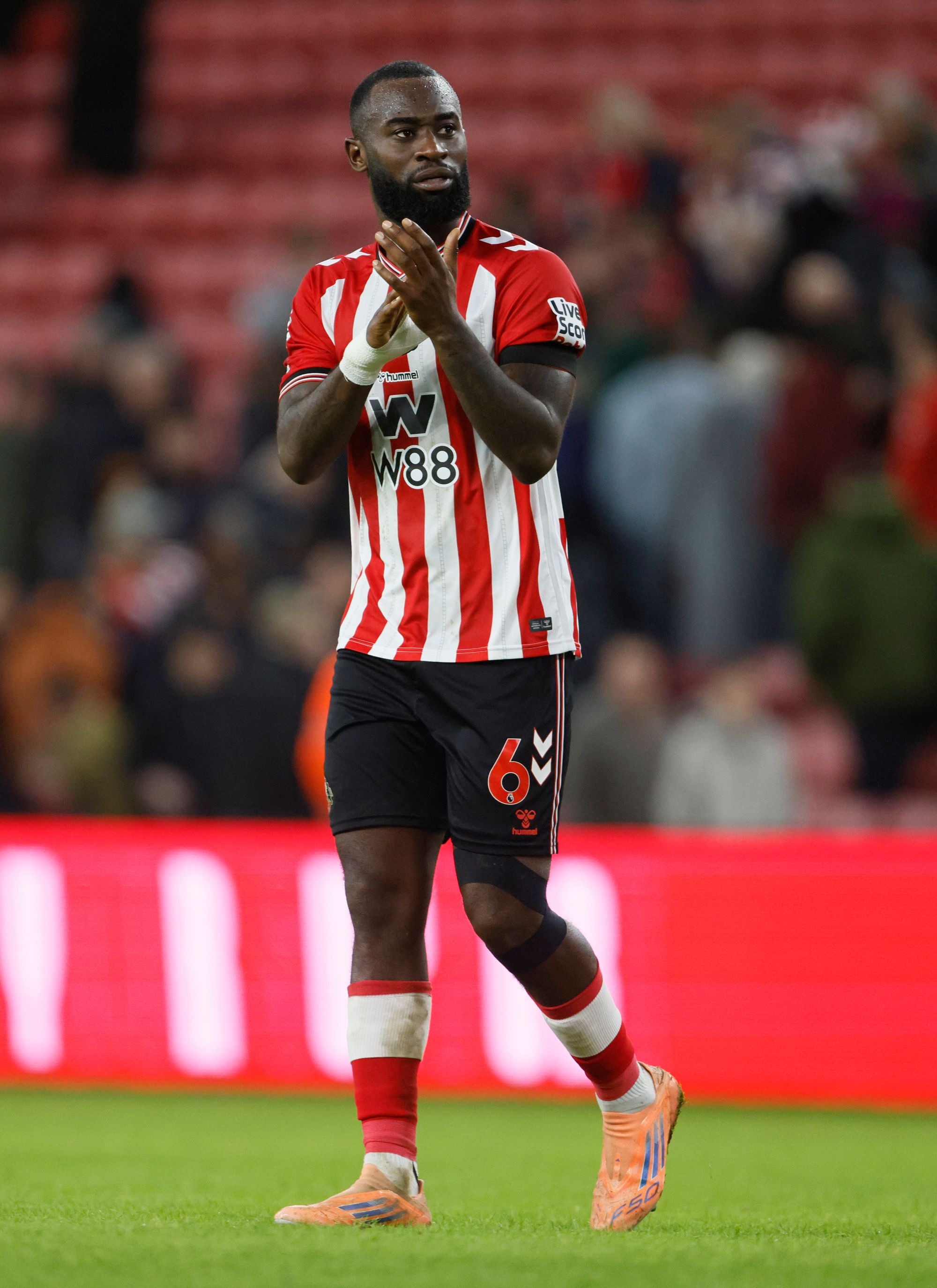 Sunderland confirm discussions with Leeds United, Liverpool, Aston ...