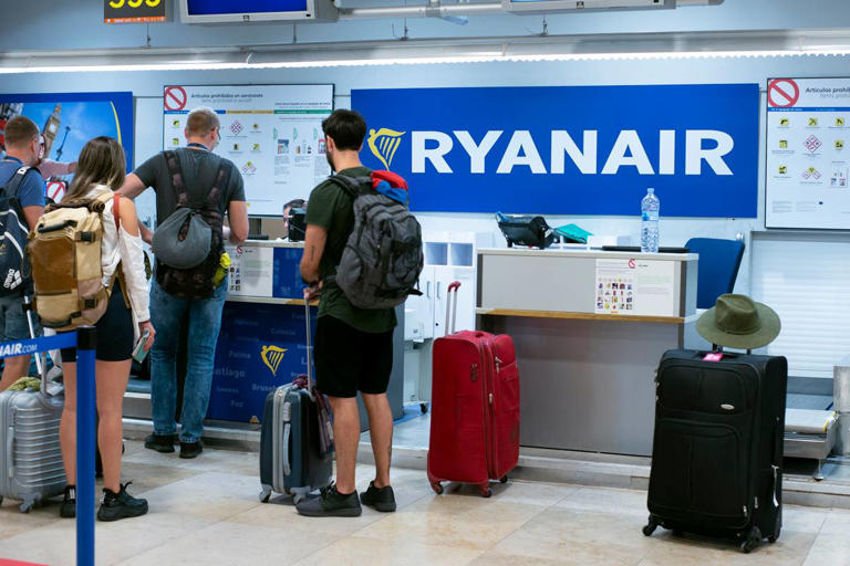 Why your Ryanair flight wont get cancelled due to jet fuel crisis