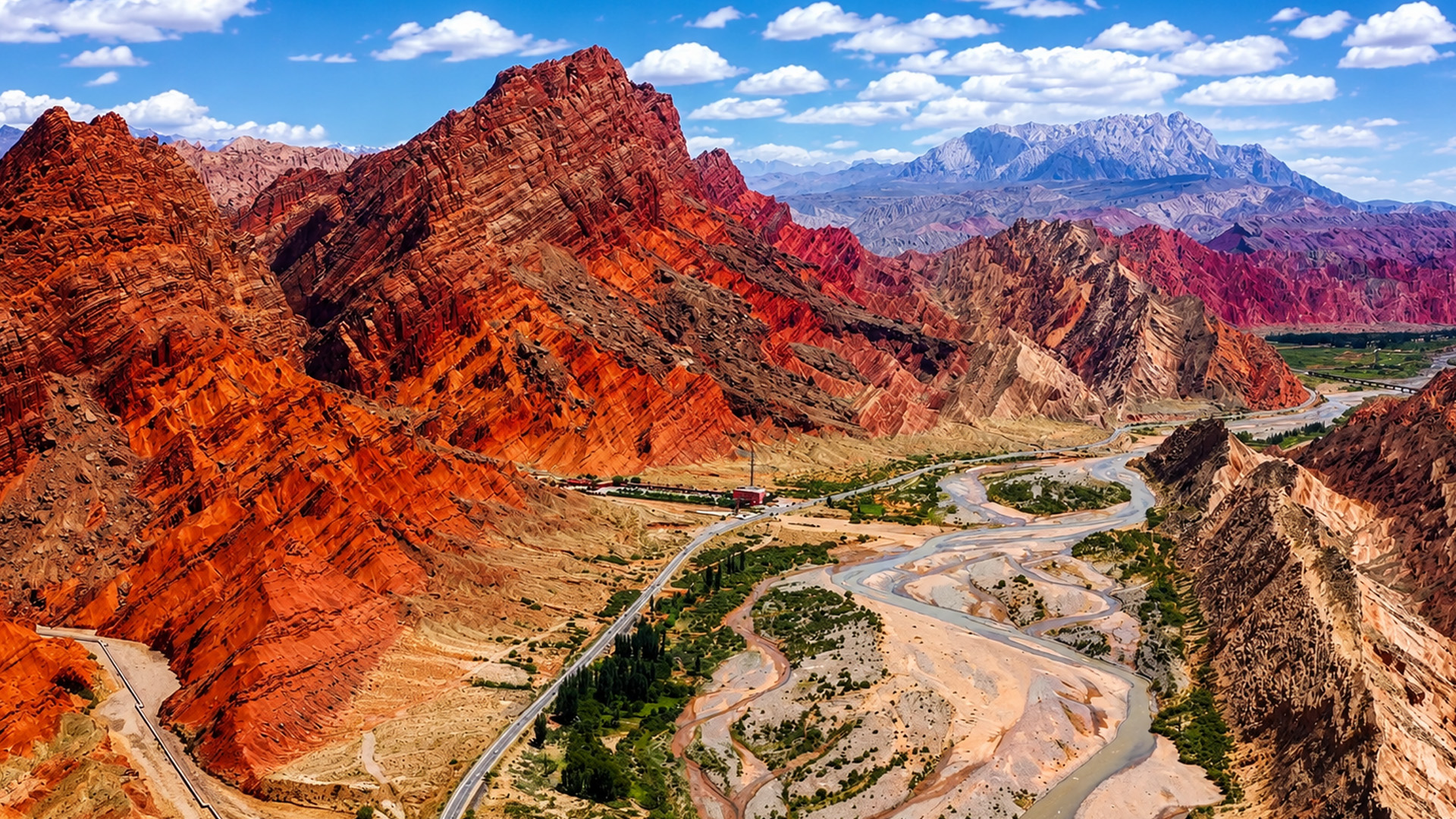 What makes this valley look so unreal?