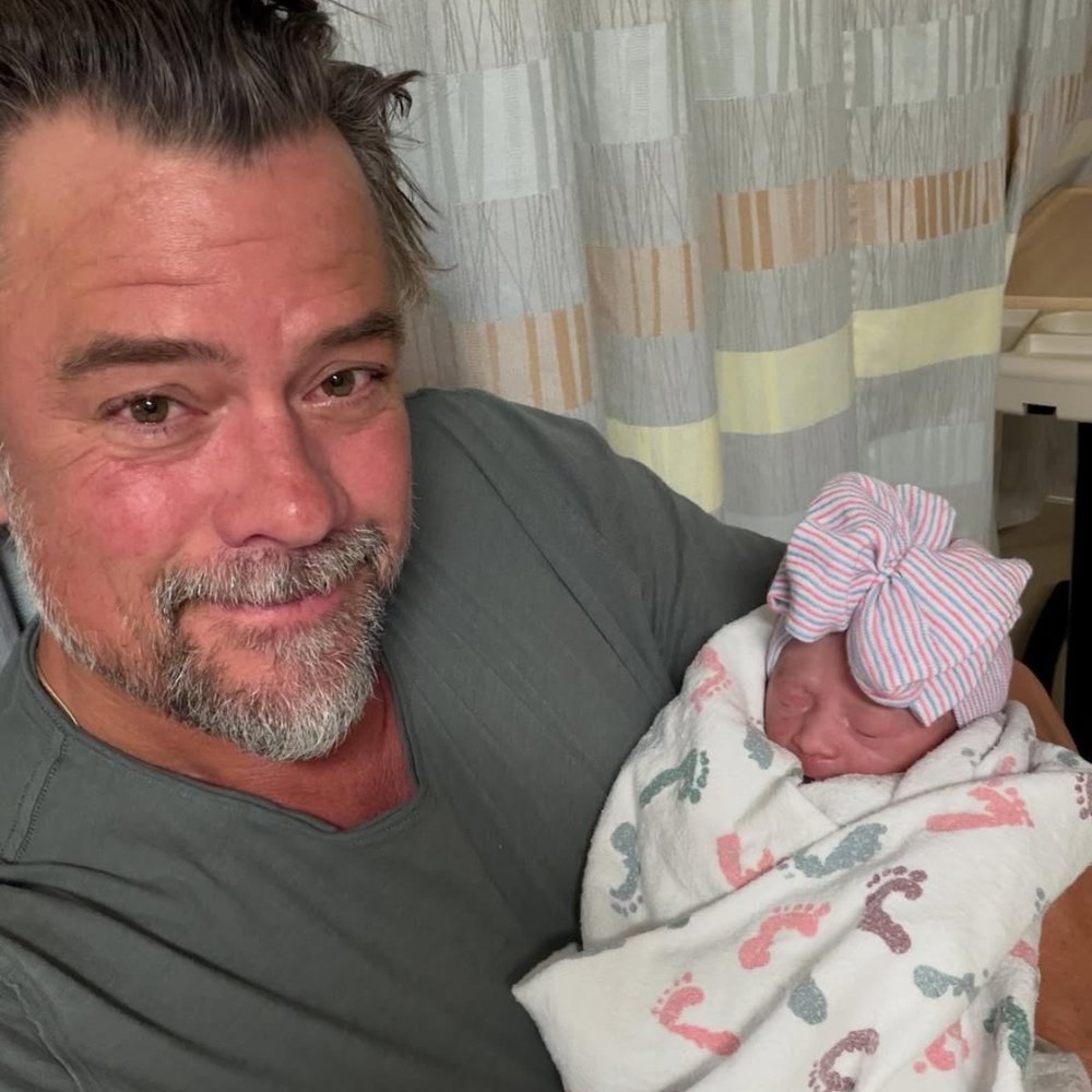 Josh Duhamel settles into life as a dad of 3 at his prepper cabin in ...