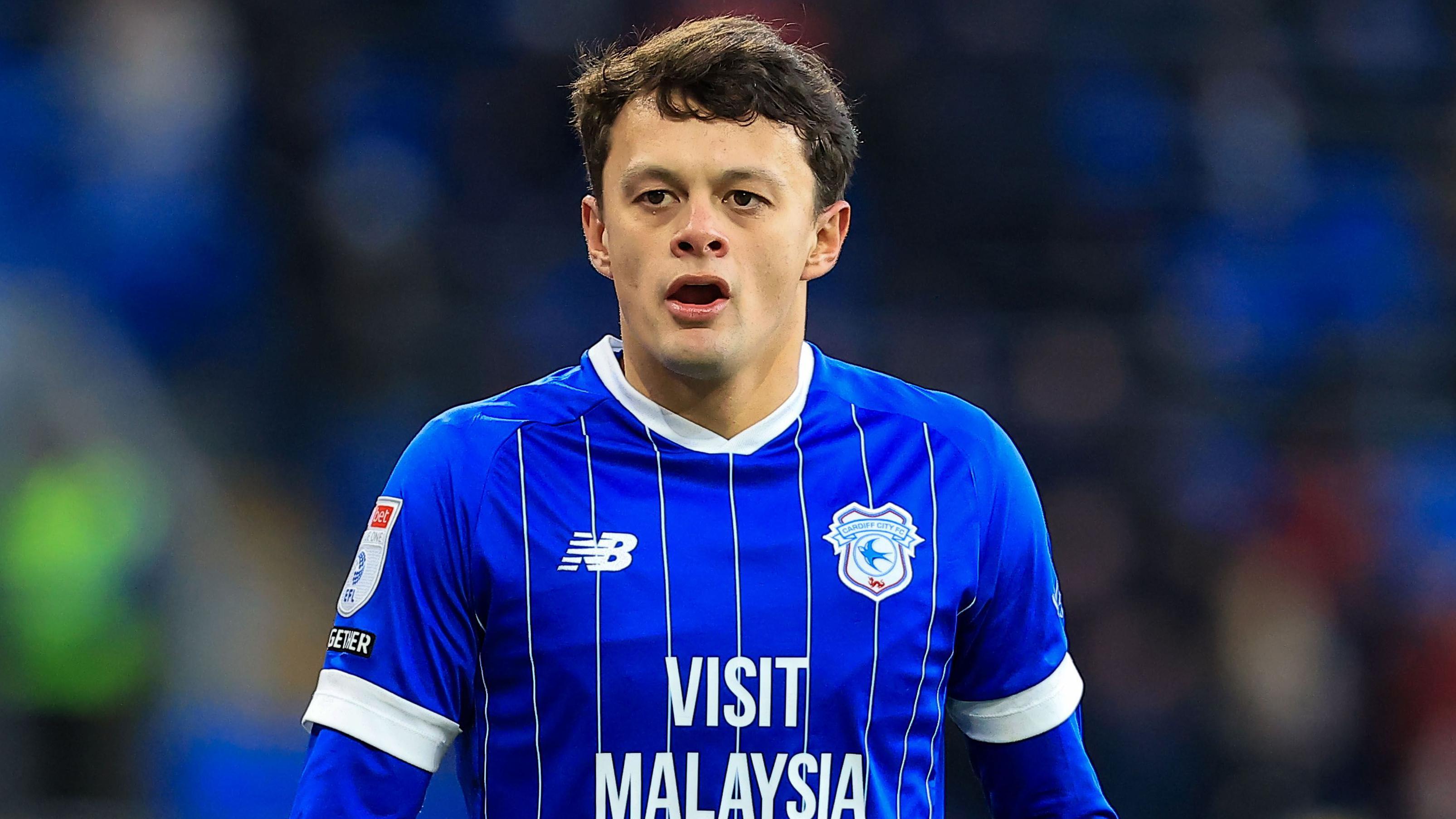 Ng stays on at Cardiff after agreeing new deal